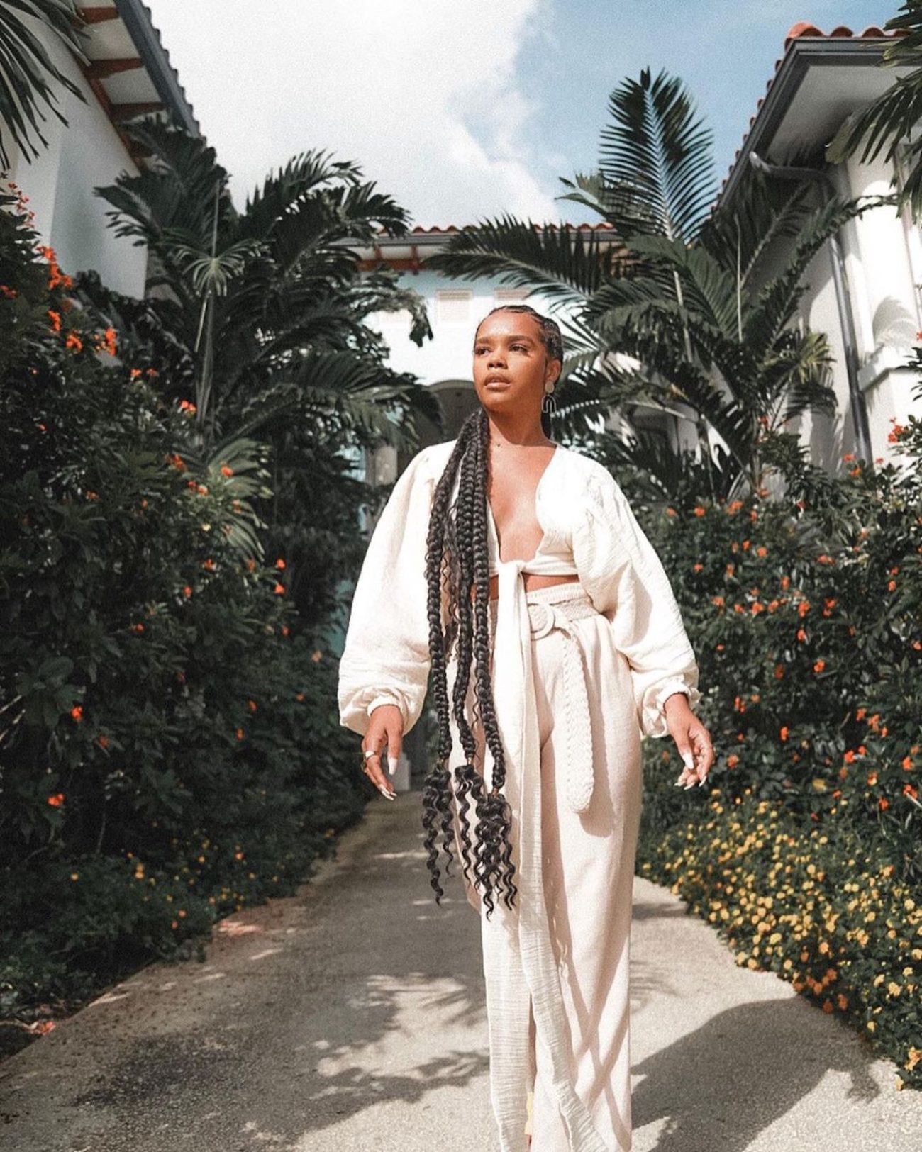 23 Black Female Influencers to Follow in 2023 - GoodTomiCha